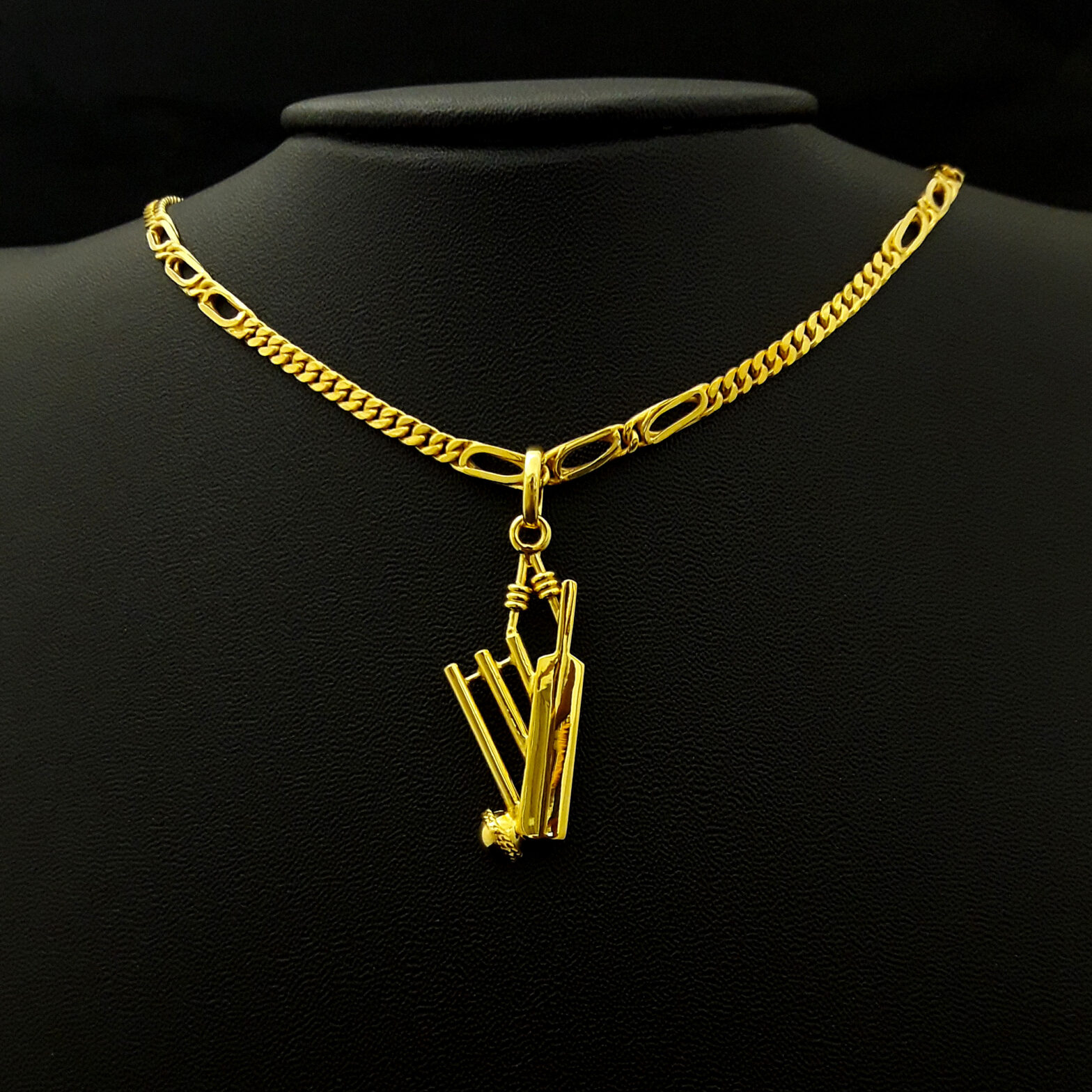 Gold Chain: Box, Link, Albert & Chains at our Jewelry Store